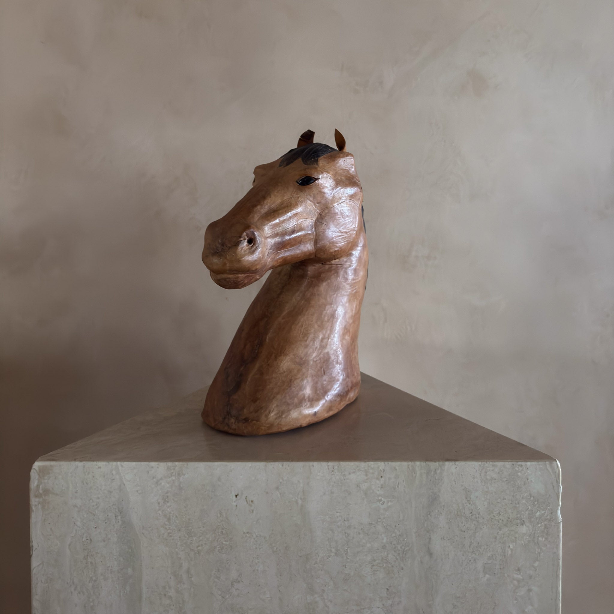 Wooden Horse Head Sculpture – Pop Up Home