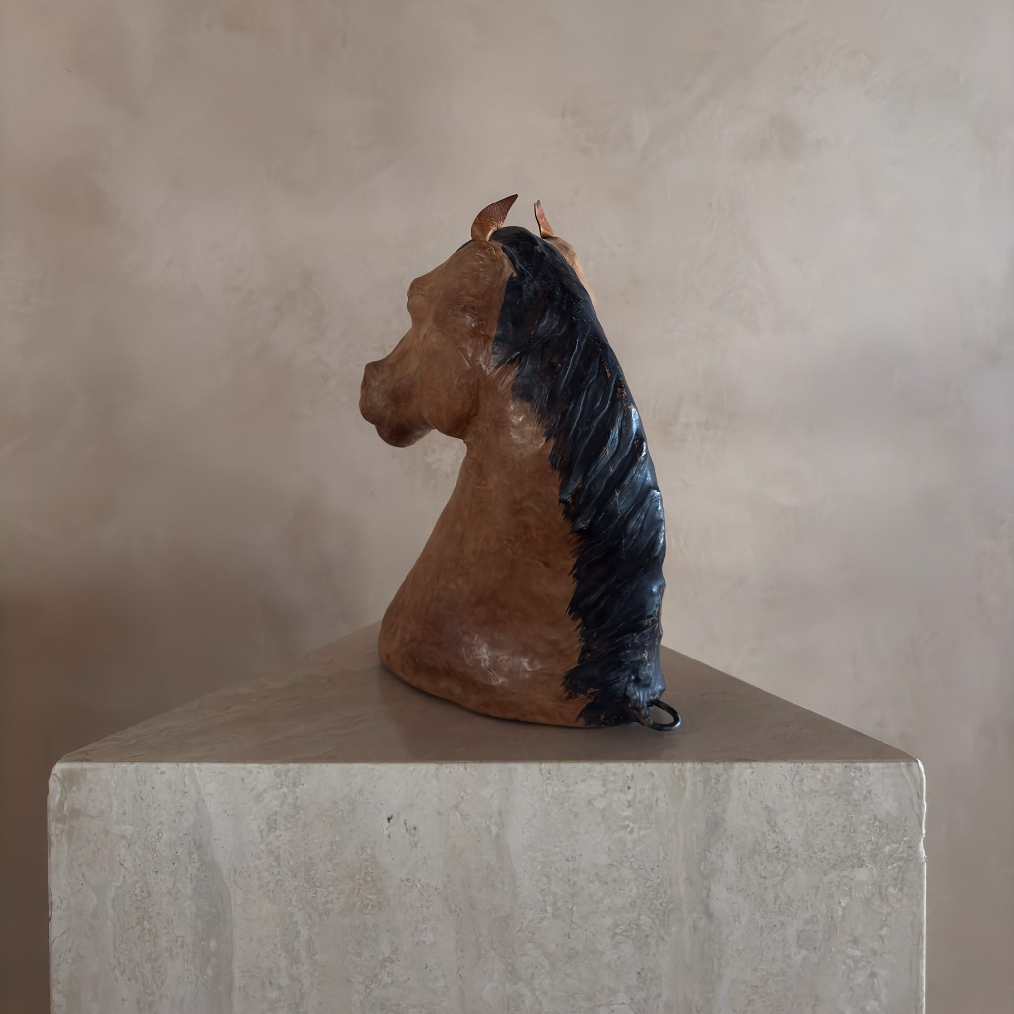 Wooden Horse Head Sculpture – Pop Up Home