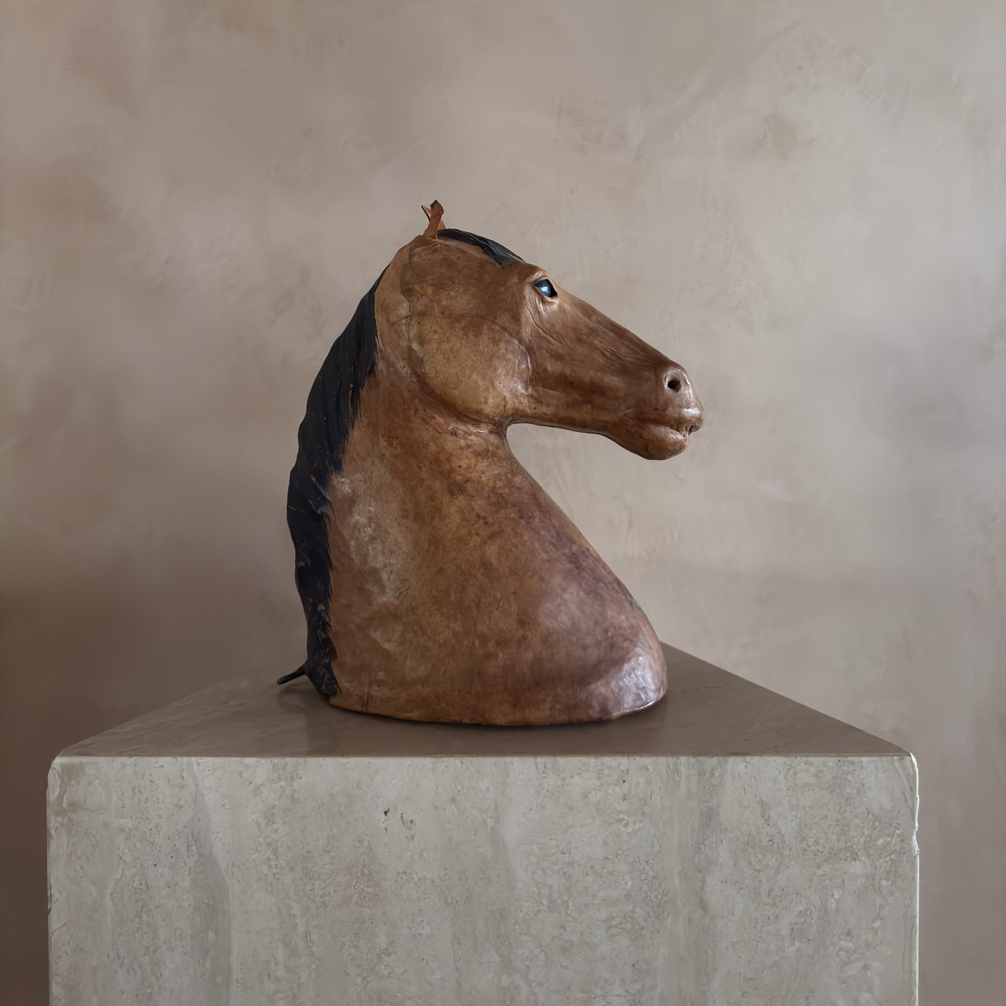 Wooden Horse Head Sculpture – Pop Up Home