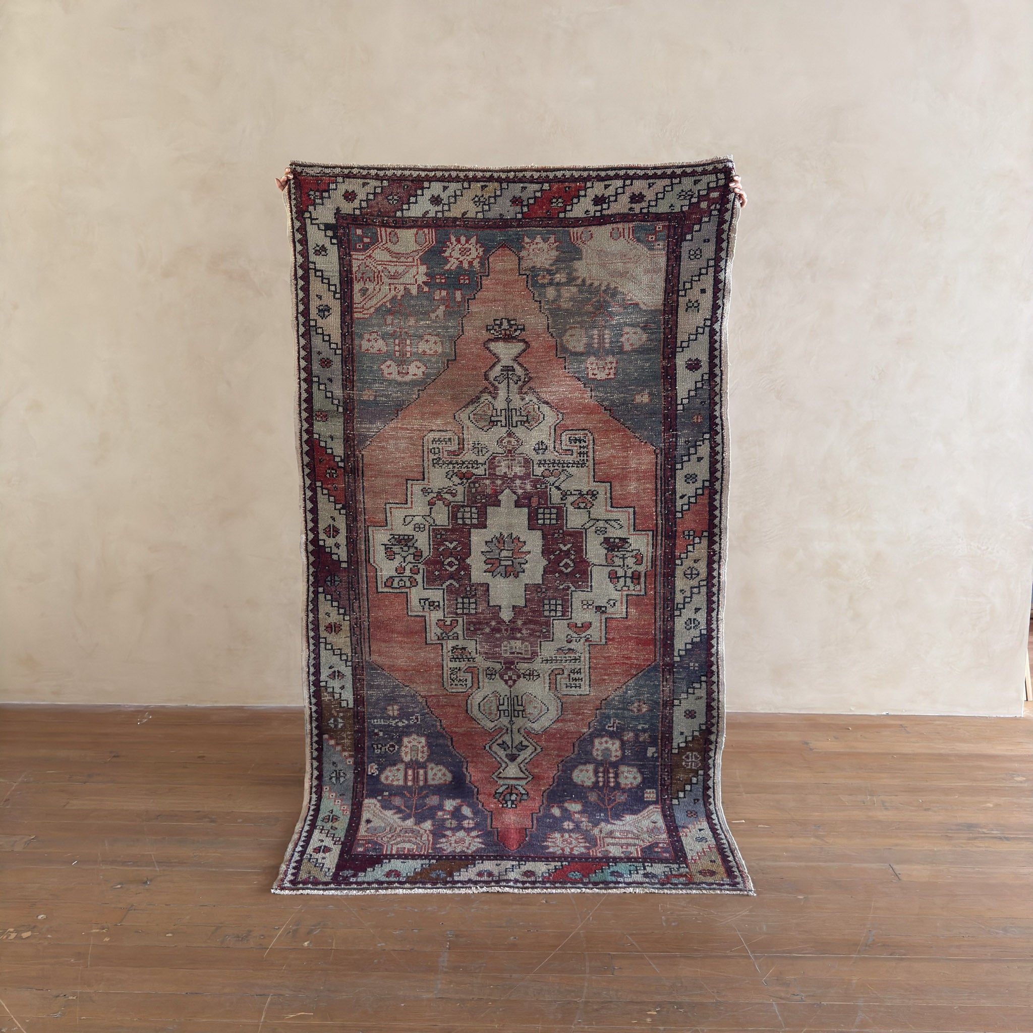 Vintage Anatolian Stepped Medallion Rug – Pop Up Home