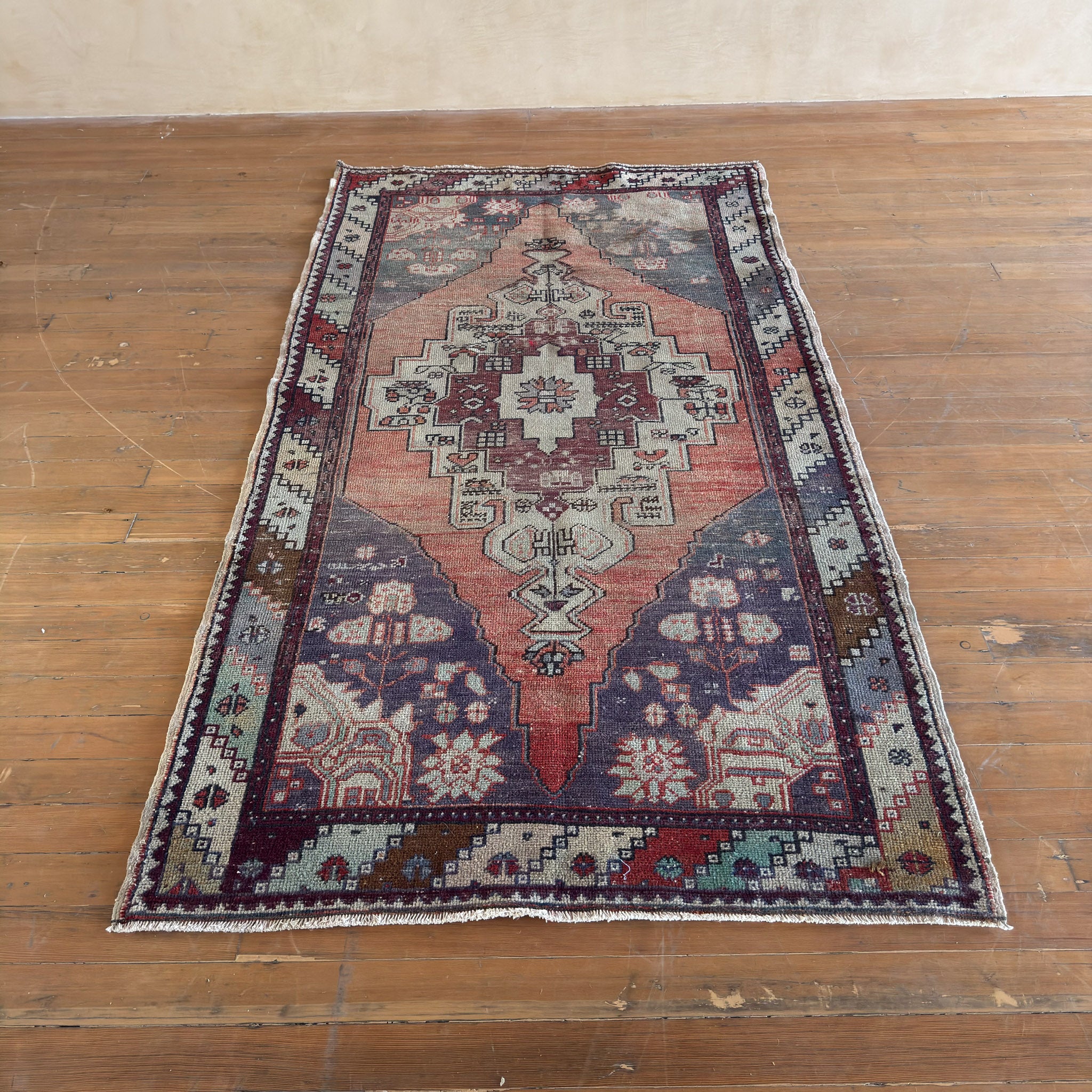 Vintage Anatolian Stepped Medallion Rug – Pop Up Home