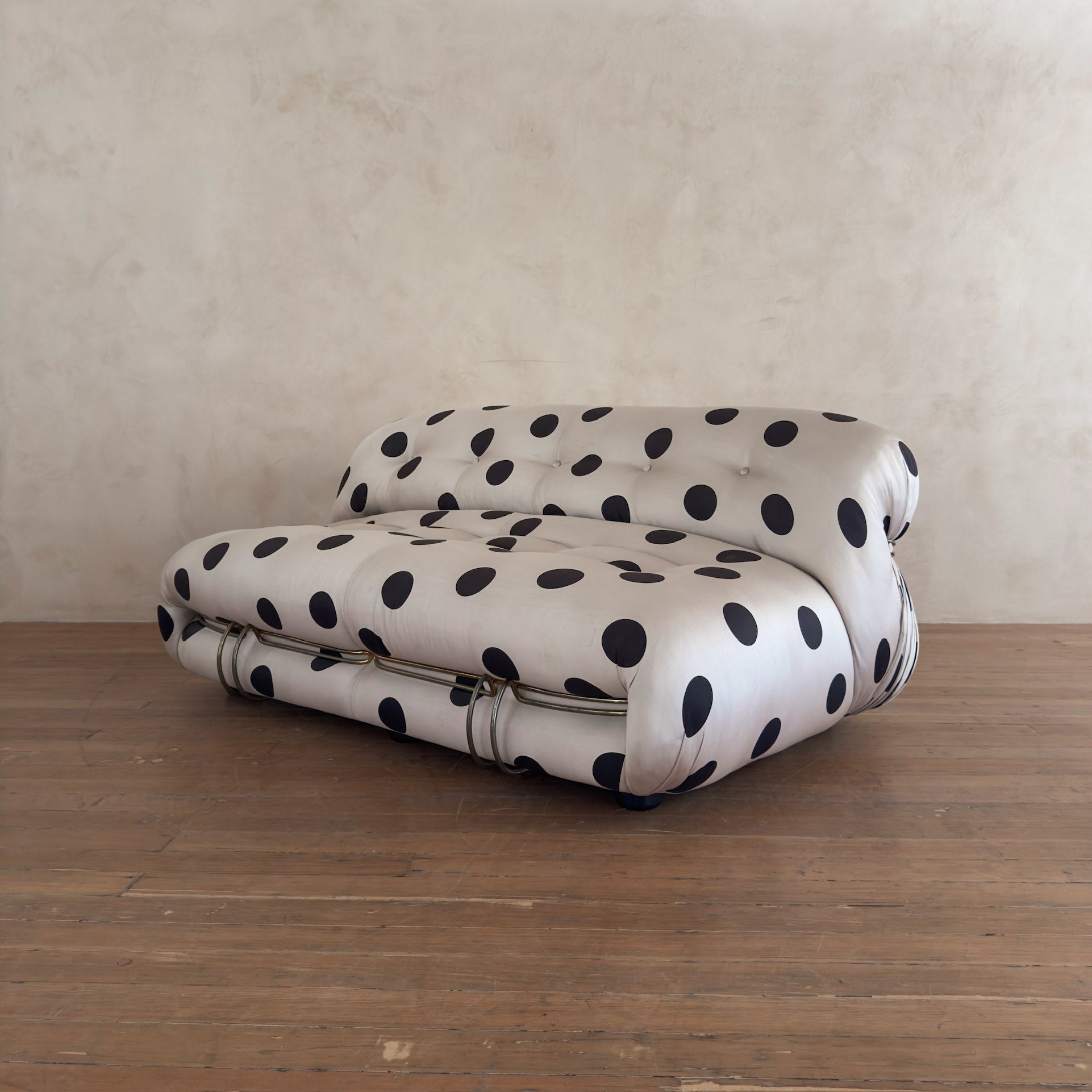 Custom Scarpa Soriana Sofa – Pop Up Home